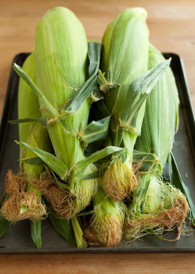 Not to Brag, but I Always Pick the Best Corn. Here's How I Do It. | Kitchn