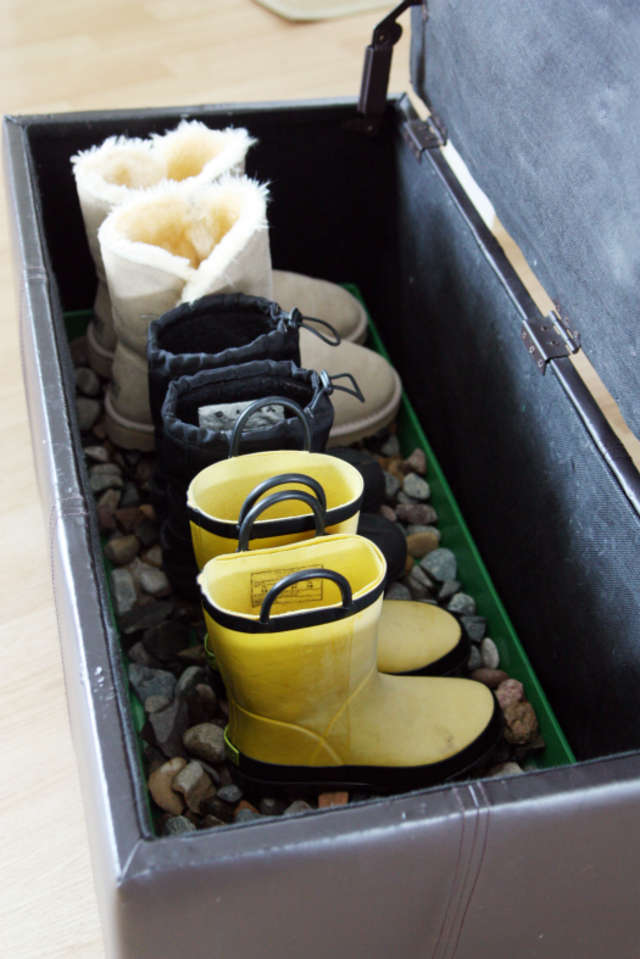 DIY Boot Storage Ideas for Fall & Winter | Apartment Therapy