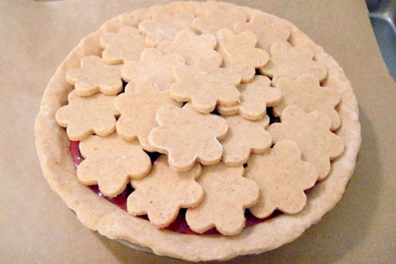 Use Pie Dough Cut-Outs to Top Pies | Kitchn