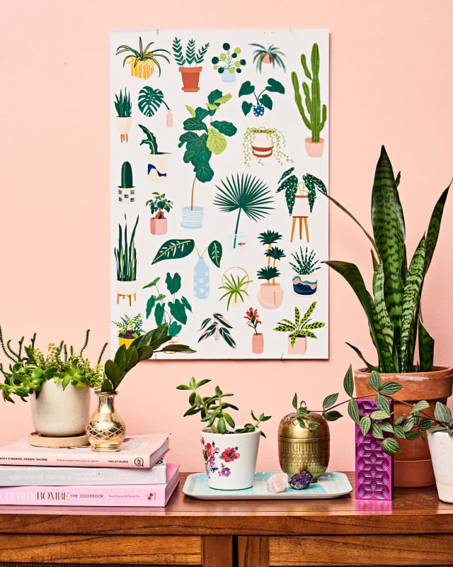 DIY Ideas To Hang Unframed Posters | Apartment Therapy