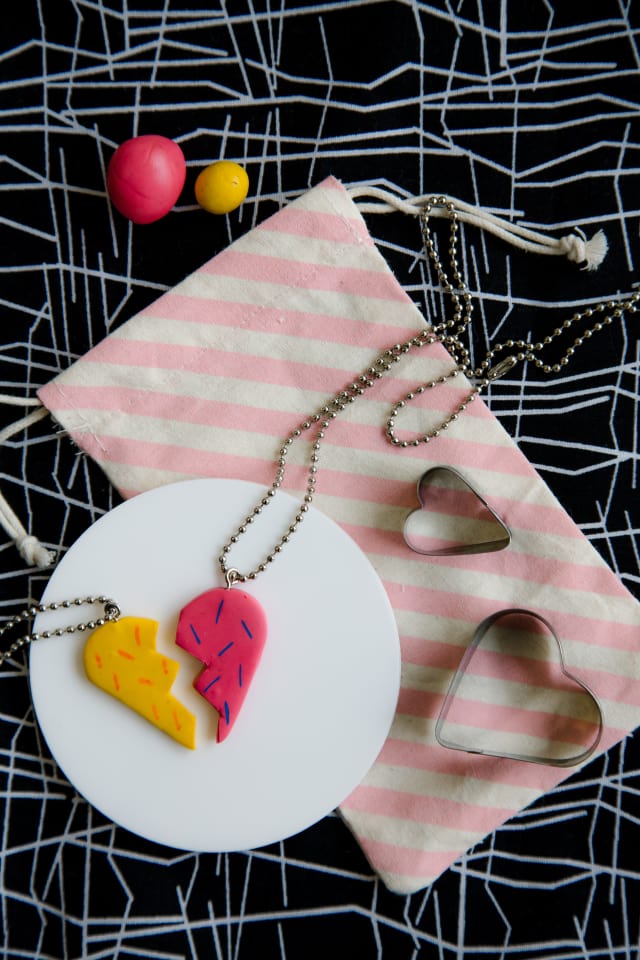 How to Make DIY Friendship Necklace Photo Tutorial | Apartment Therapy