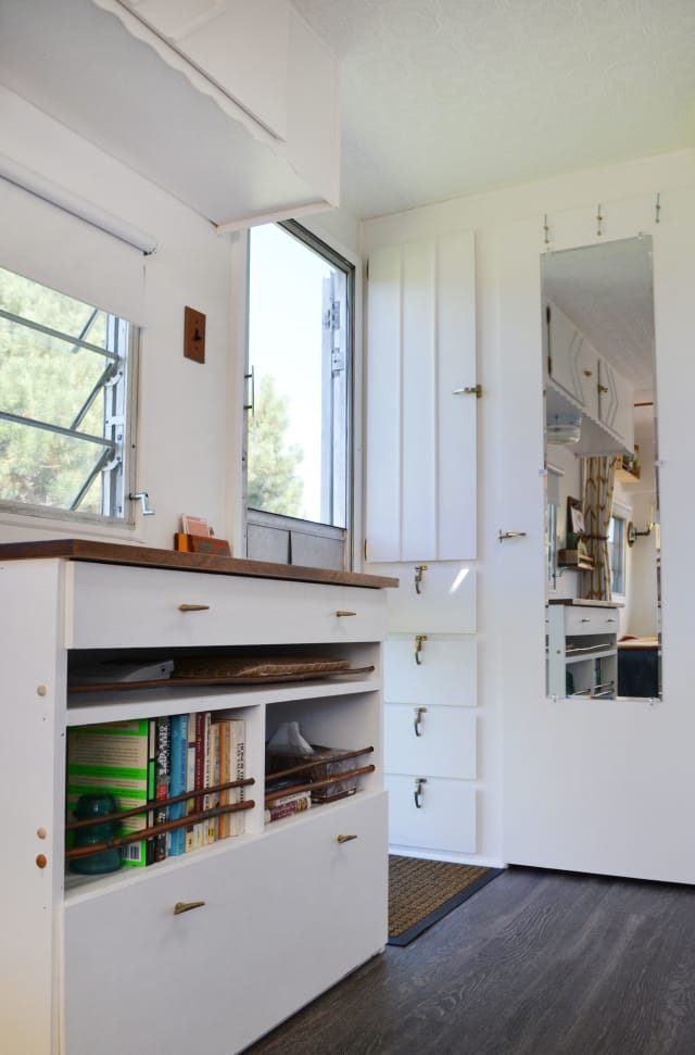 House Tour: A Couple Shares a 120 Square Foot Trailer | Apartment Therapy