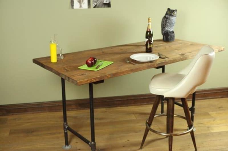 10 Ultra Easy DIY Table Project Tutorials Anyone Can Tackle | Apartment ...