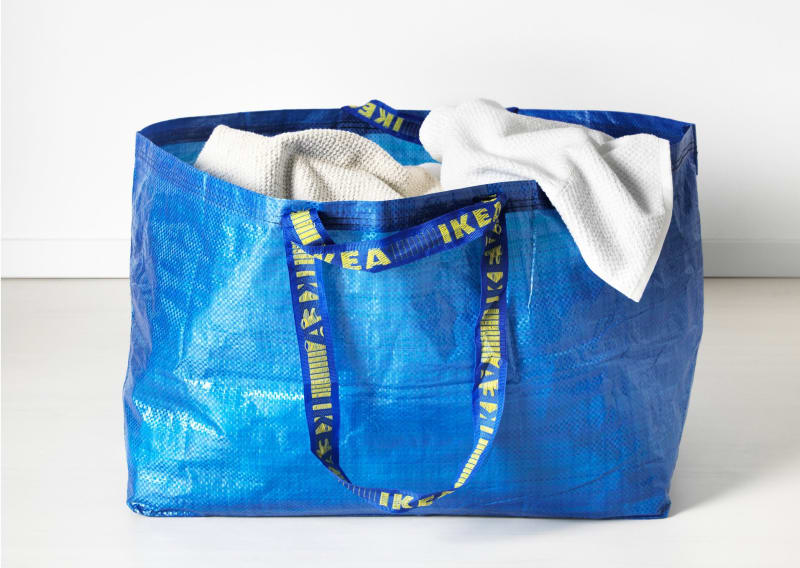 IKEA FRAKTA Bag for Moving | Apartment Therapy