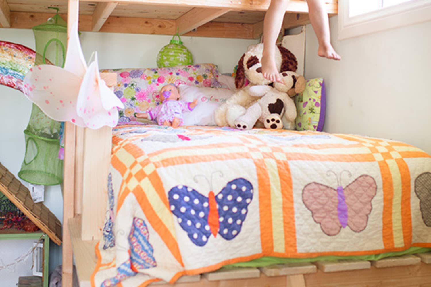 Real Life Shared Rooms for 3 Kids | Apartment Therapy