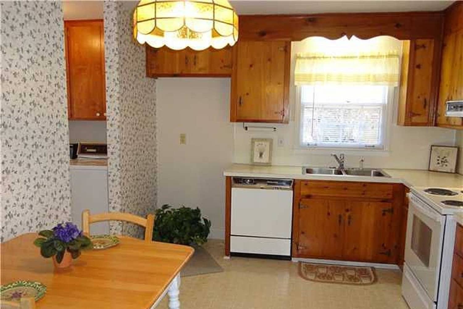 The “Stuck in the 60s Kitchen” Makeover | Apartment Therapy