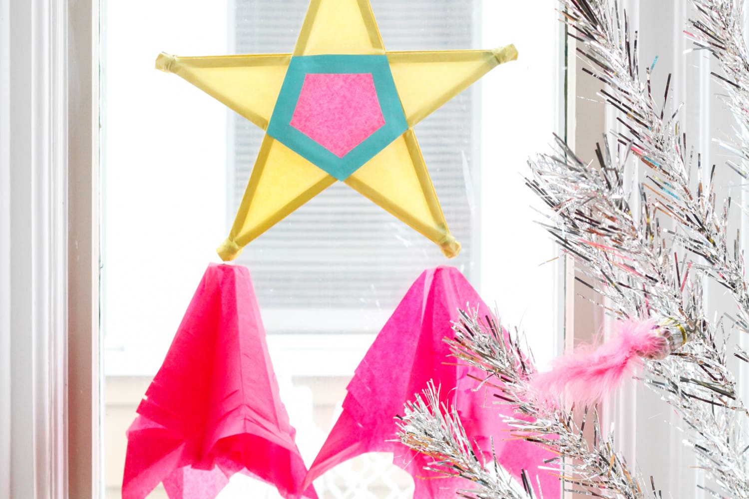 DIY Filipino Christmas Star Parol Decoration | Apartment Therapy