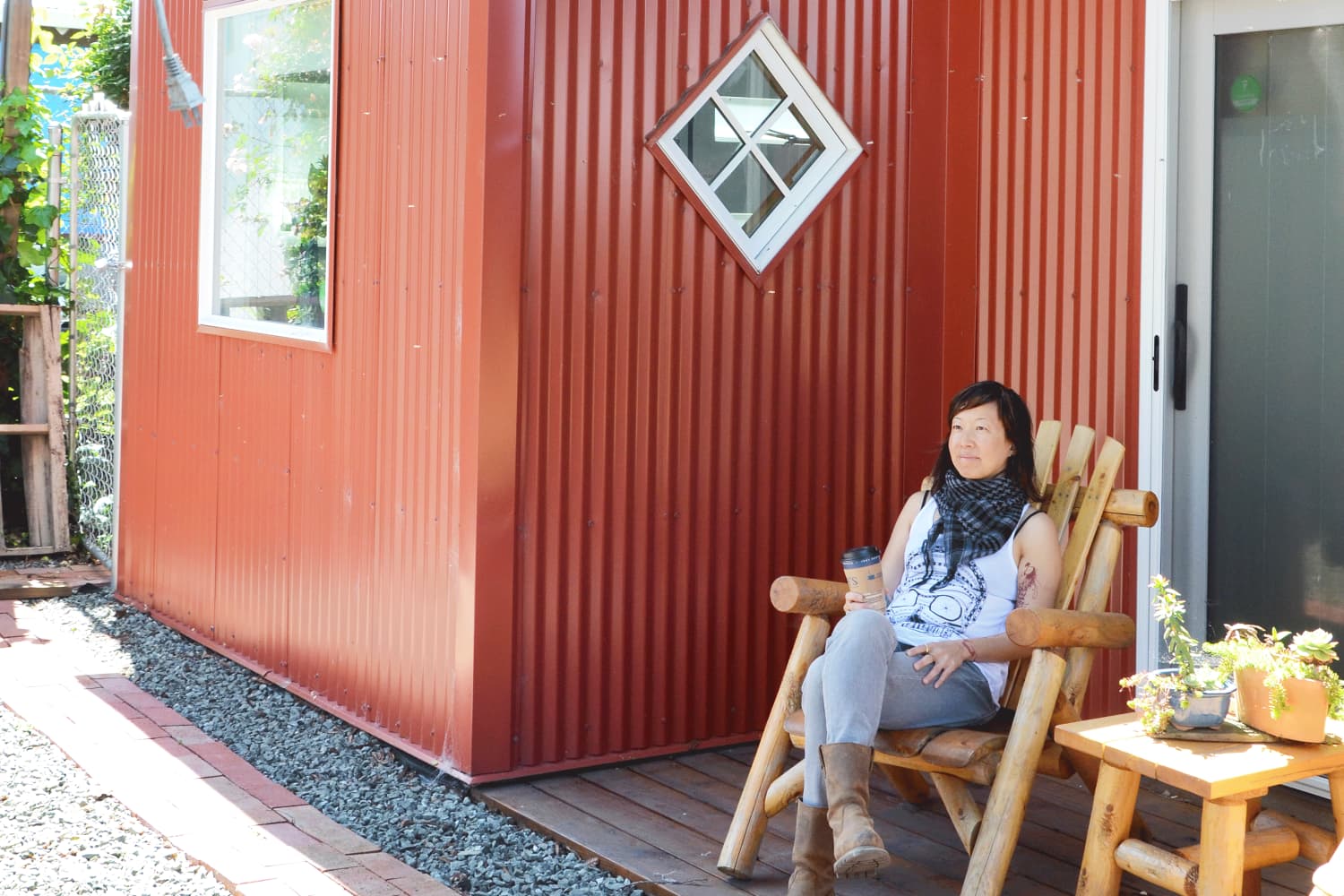 House Tour: A Swedish-Inspired Oakland Cottage | Apartment Therapy