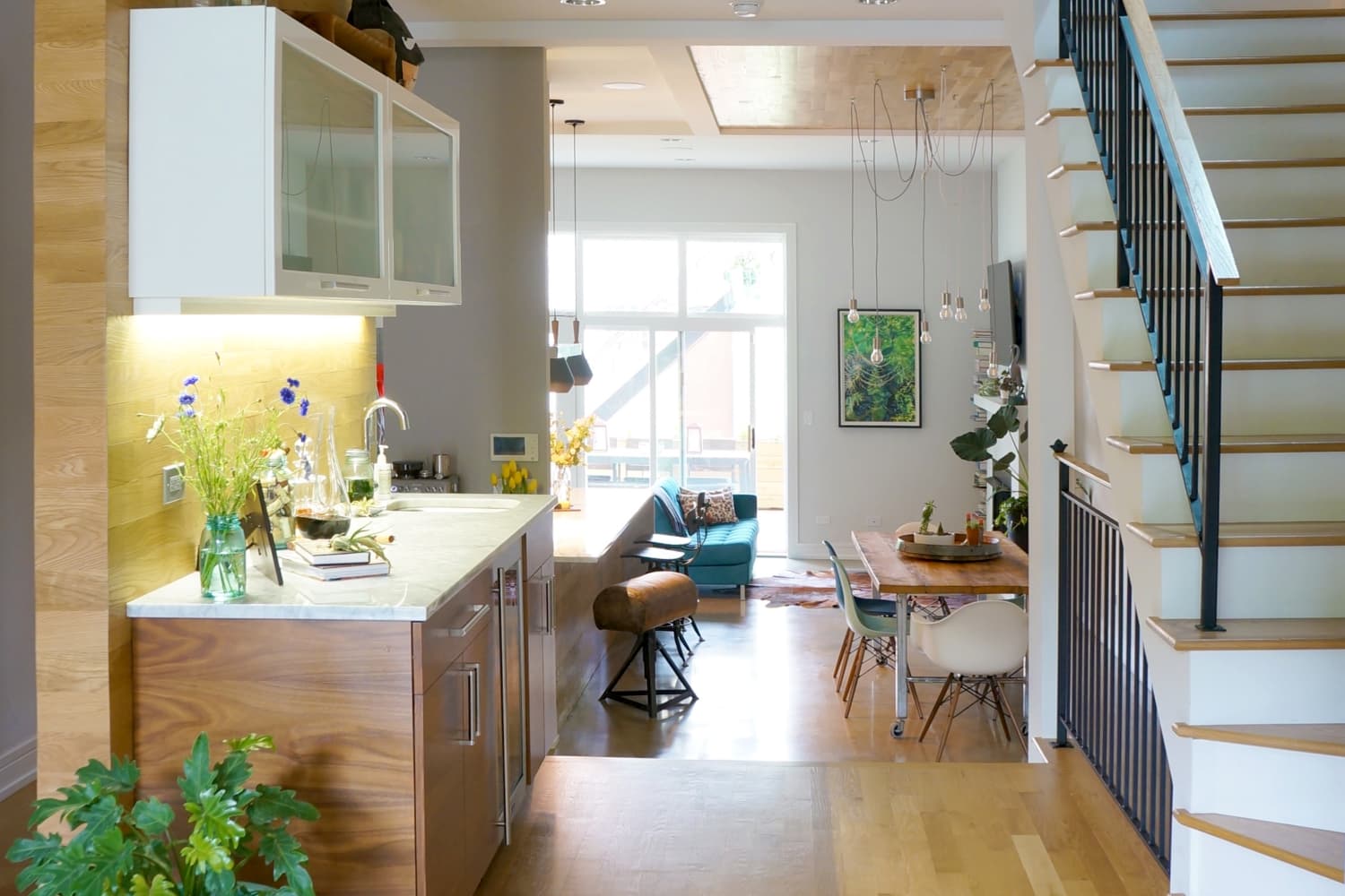 House Tour: A Fun Mix of Contemporary & Industrial | Apartment Therapy