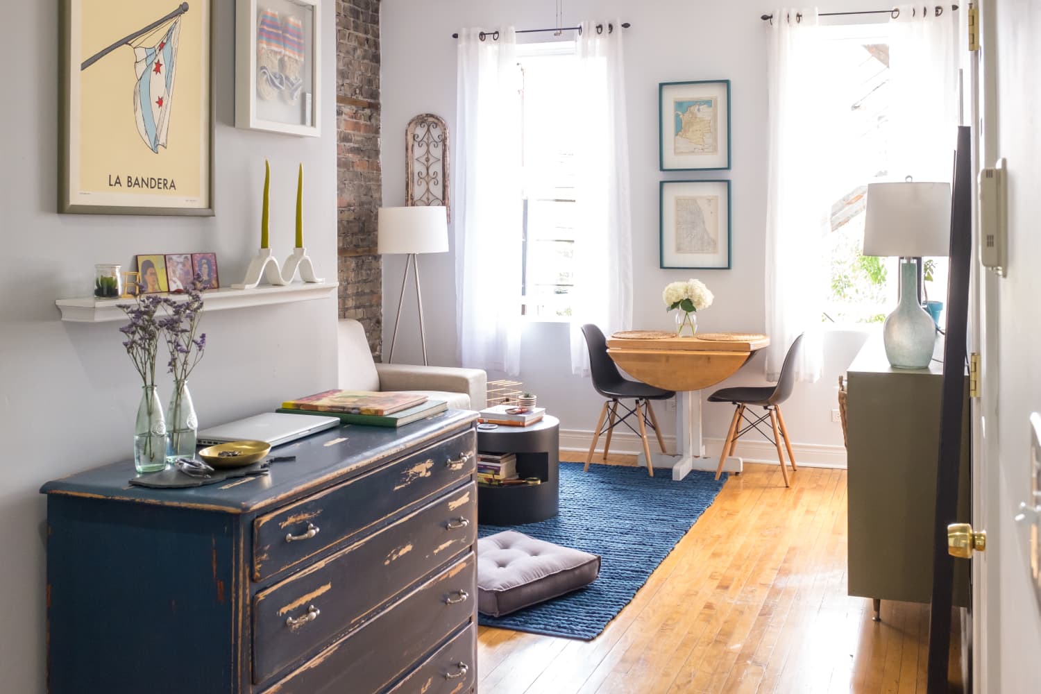 Small Chicago Apartment Mini Loft Tour | Apartment Therapy Small Chicago Apartment Mini Loft Tour | Apartment Therapy