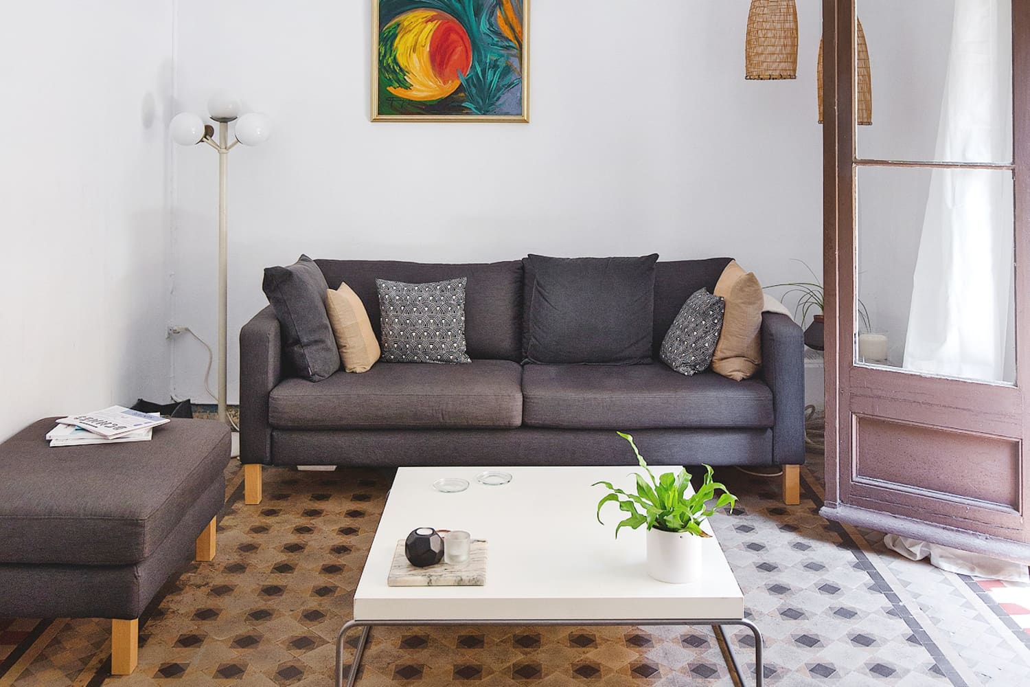 Shopping resources for a Chic, Cosmopolitan Style | Apartment Therapy