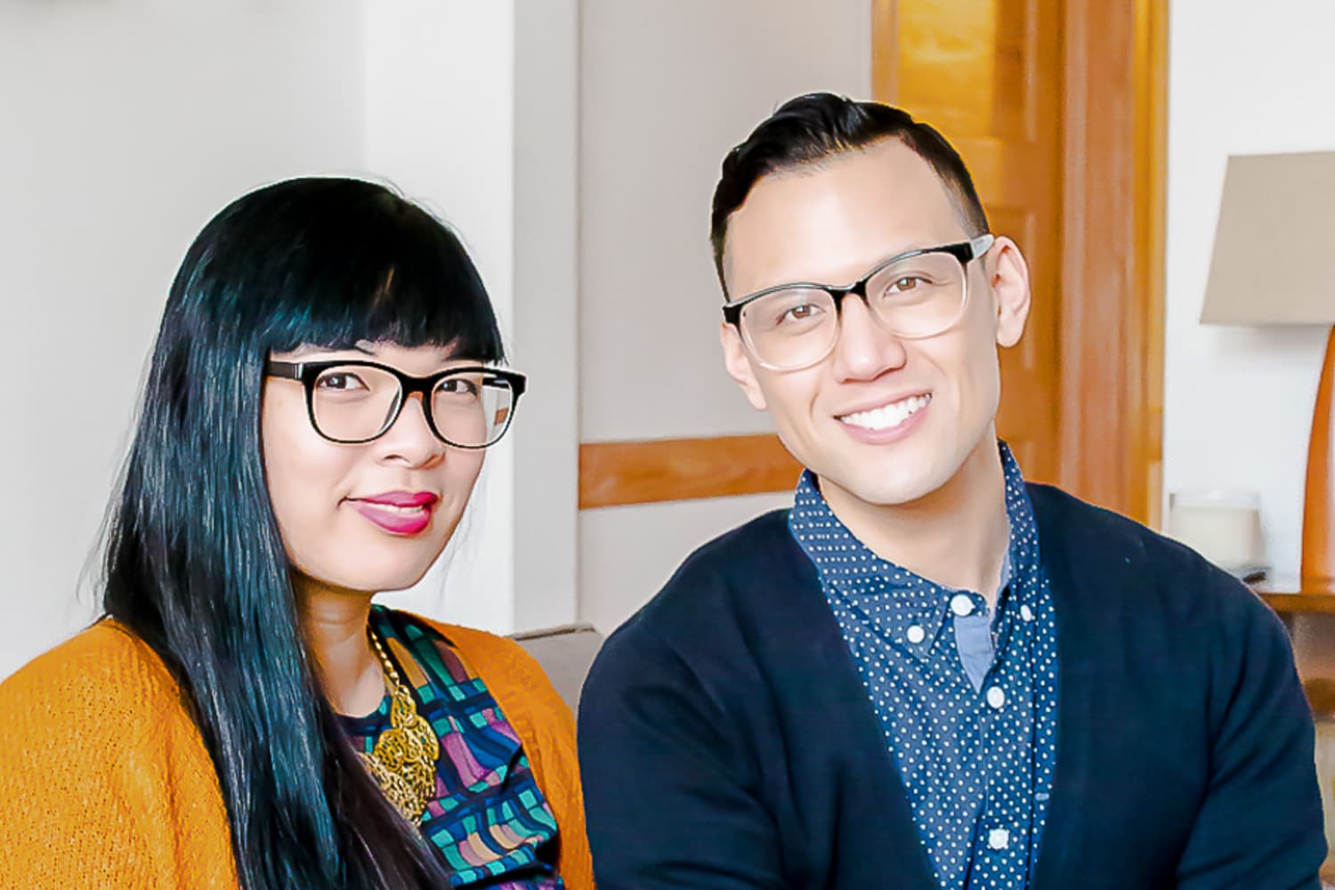 Eclectic Travelers Share Their Life and Apartment in Chicago ...