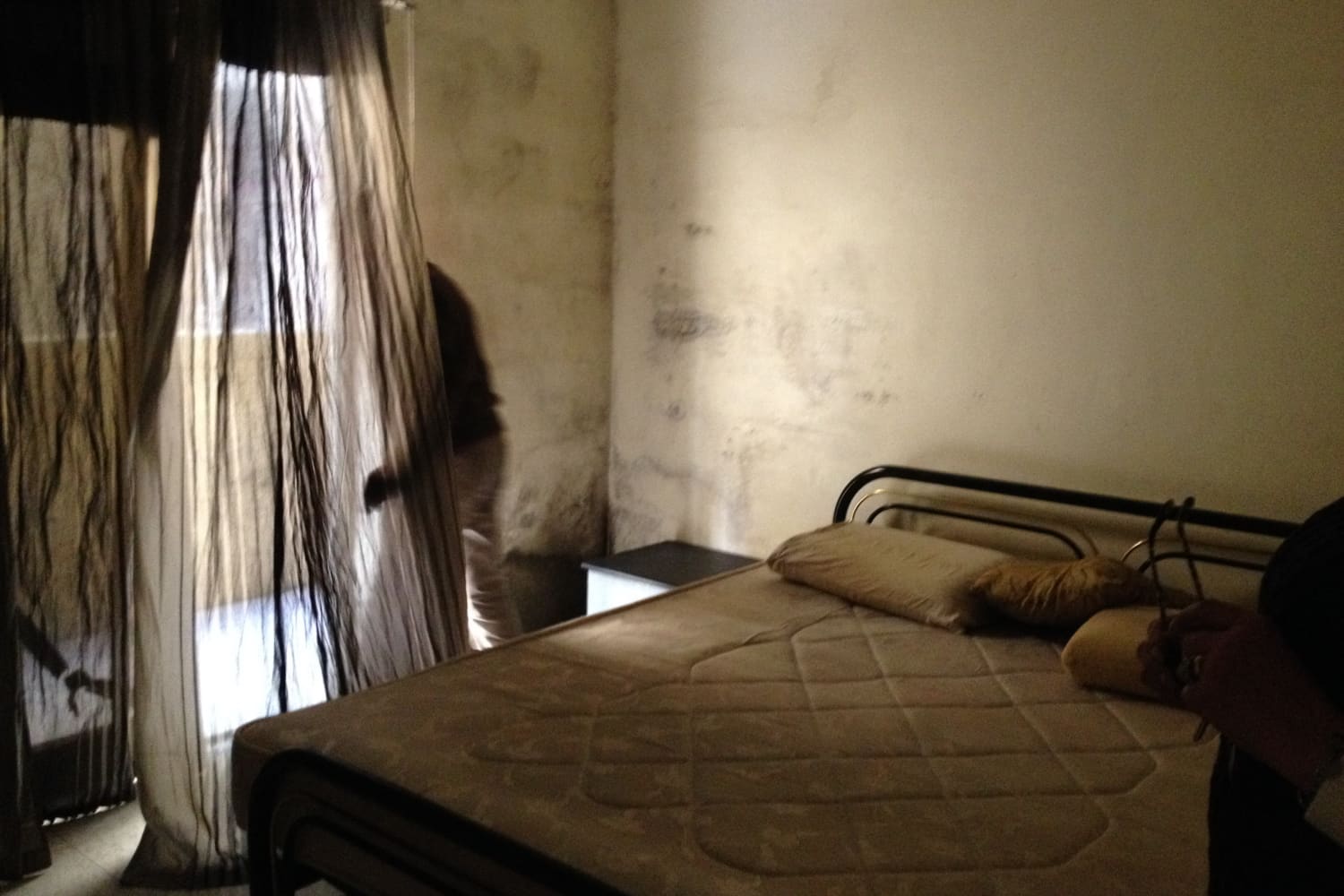 Total Turnaround: A Dark and Damp Apartment Does a 180 | Apartment Therapy