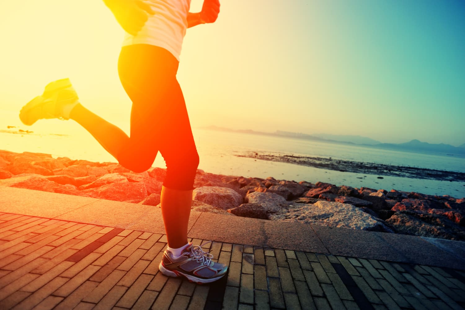 Scientists Say This Is How Long Running Extends Your Life | Apartment ...
