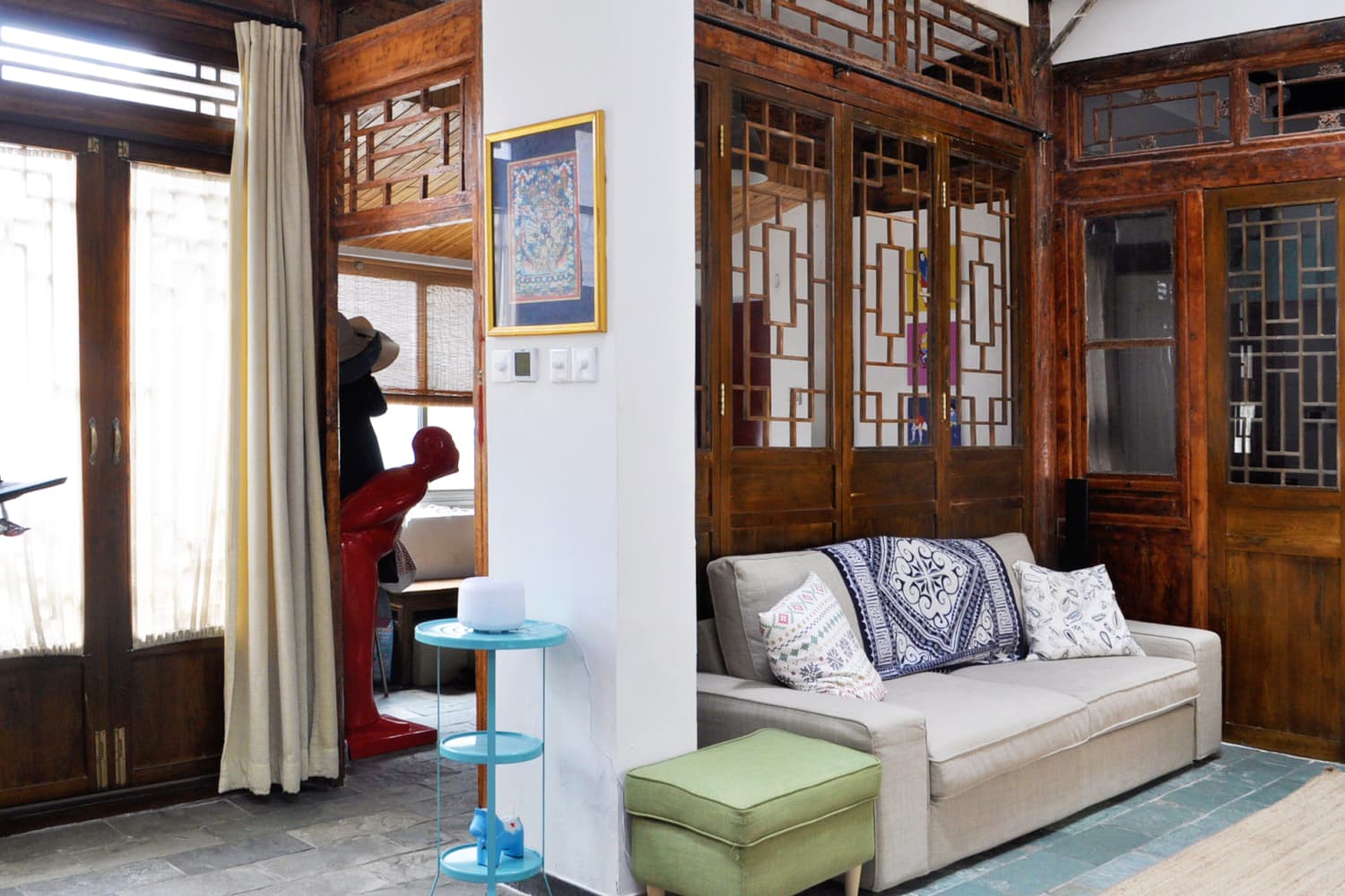 House Tour: A Contemporary and Classic Chinese Home | Apartment Therapy