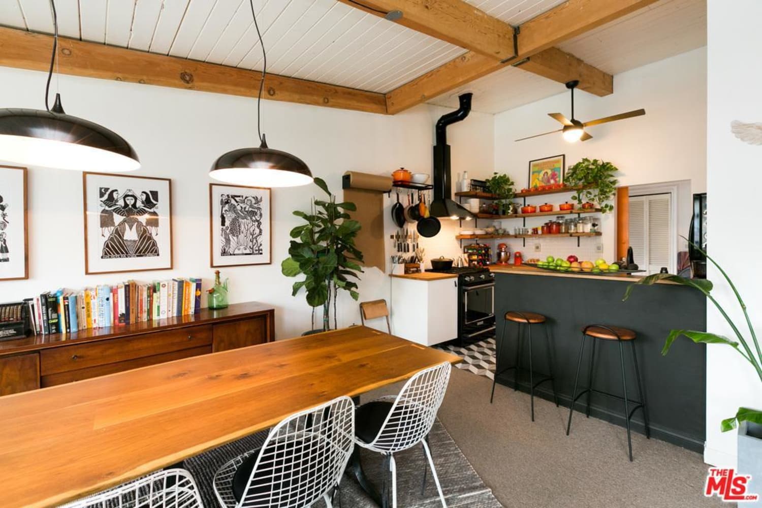 This California Corner Condo is a Bohemian-Meets-Mid-Century Paradise ...