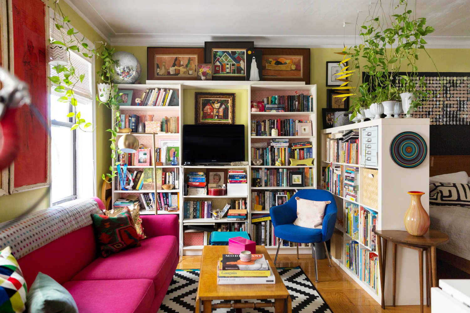 New York Studio Apartment Tour: A Small, Colorful Home | Apartment Therapy