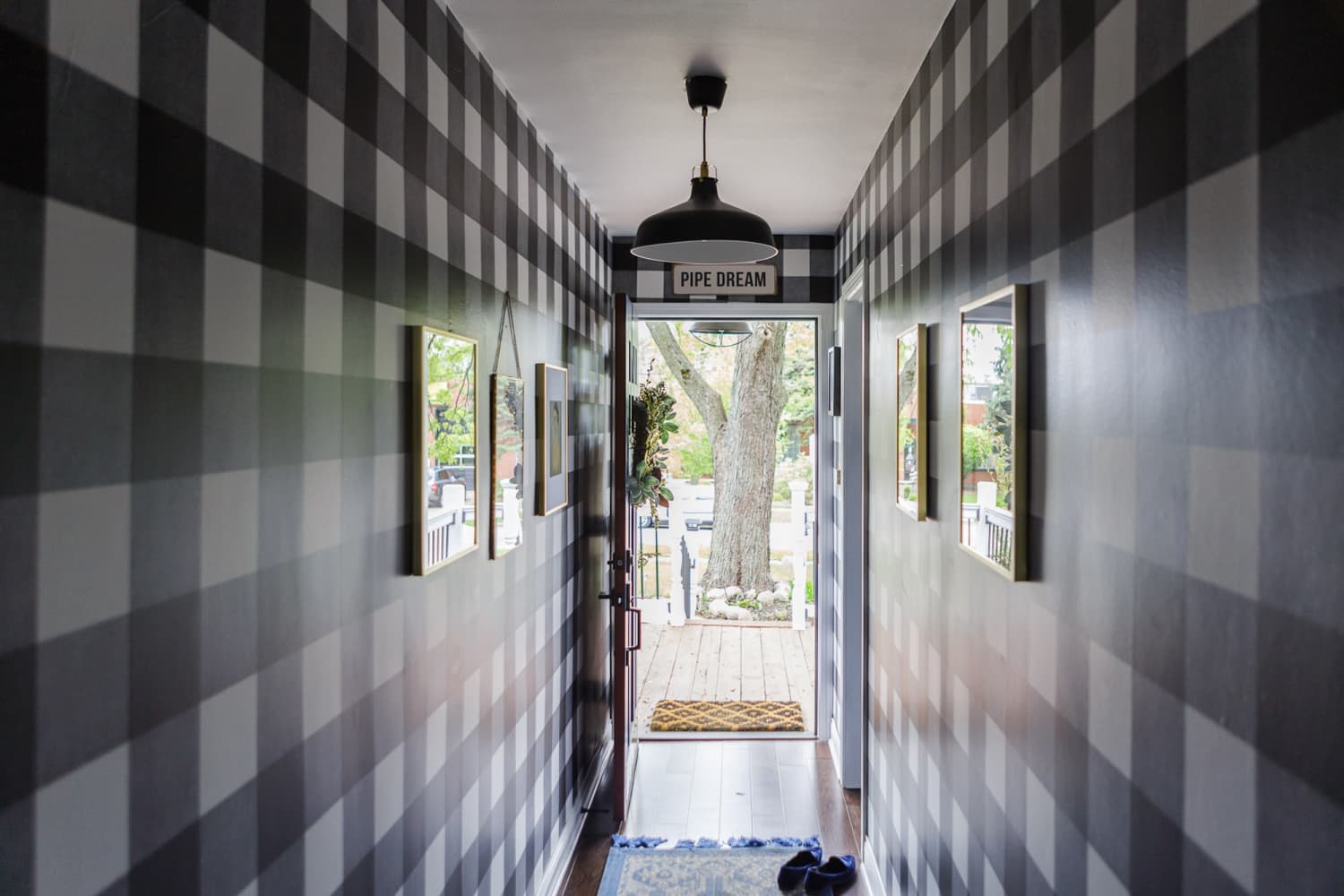 Decorating With Plaid - Plaid Design Ideas | Apartment Therapy