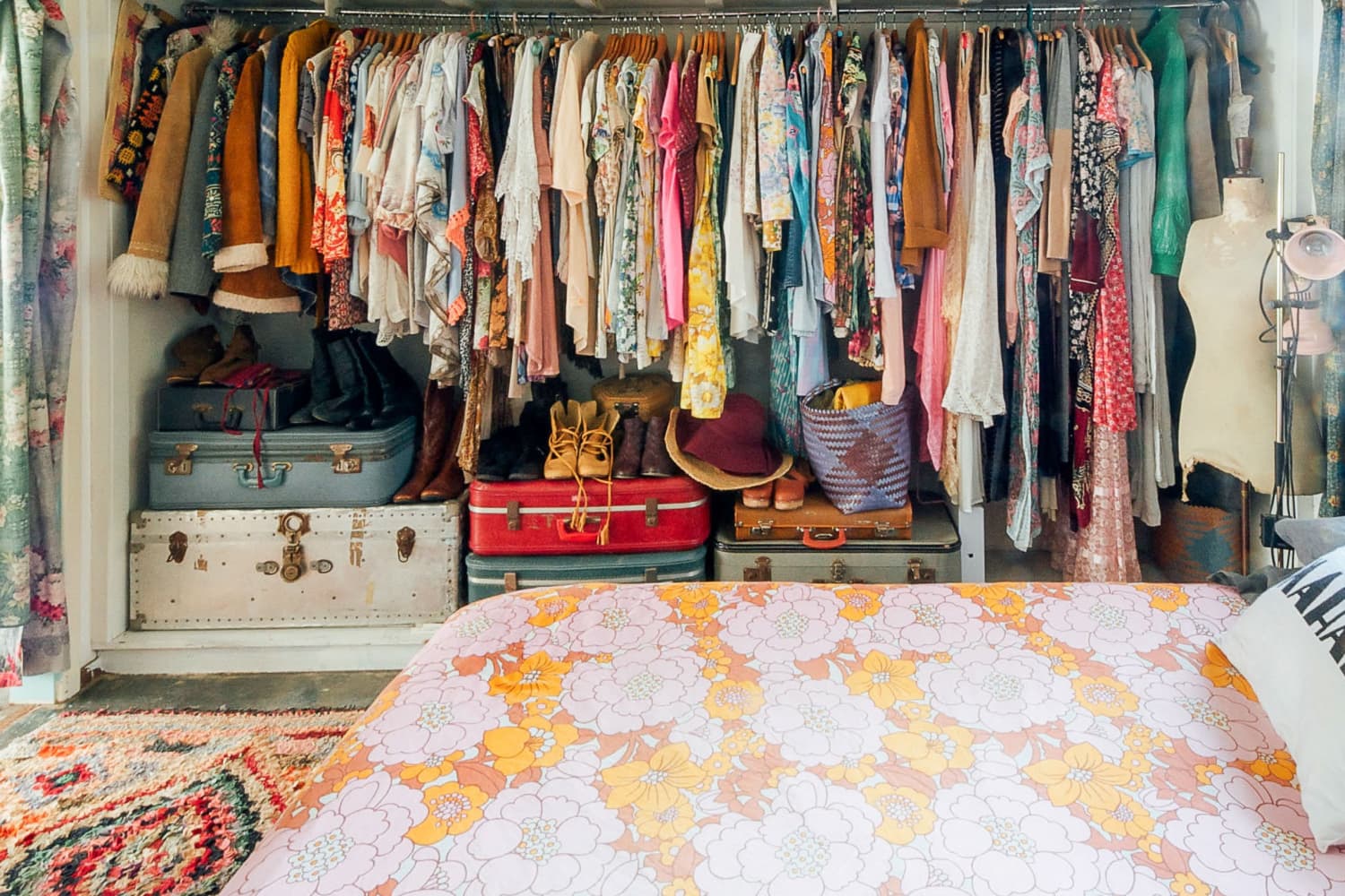 Using Stages of Grief to Declutter and Purge | Apartment Therapy