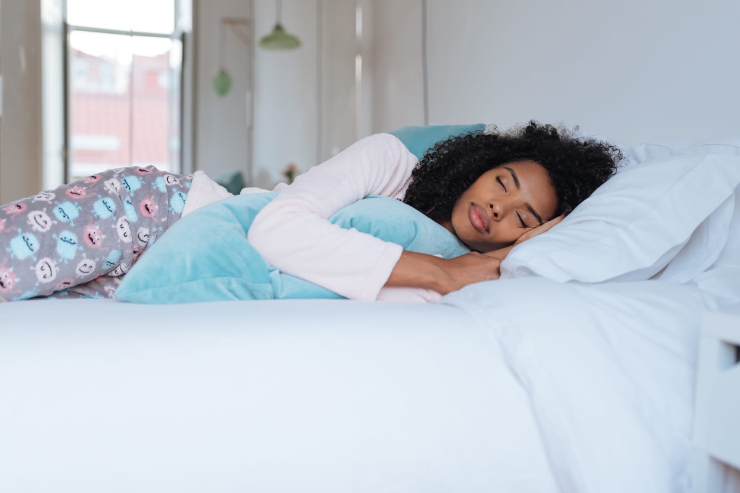 Insomnia Sleeping Disorder Bedroom Design | Apartment Therapy