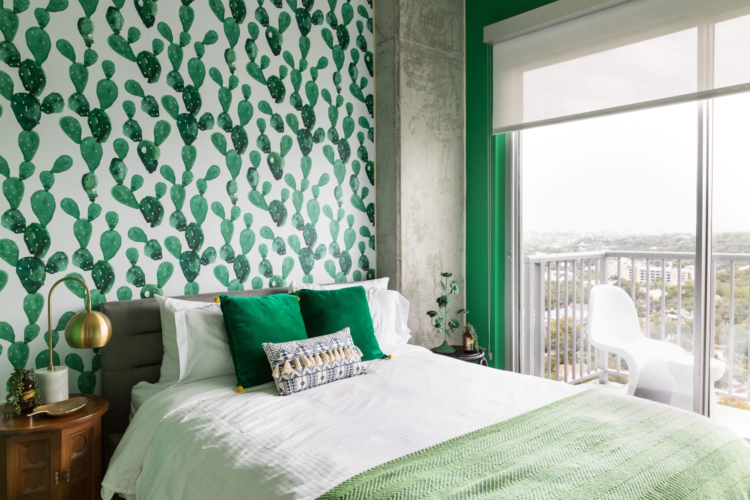 Minimal Maximalism Style Decor Inspiration Photos | Apartment Therapy