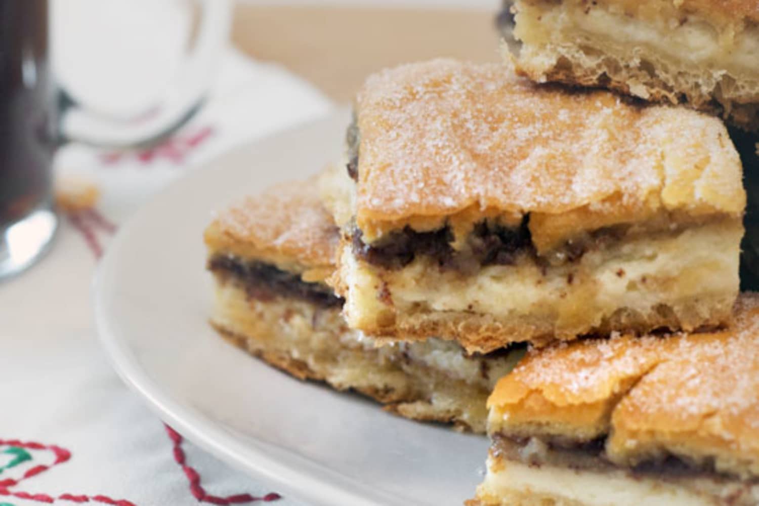 Brunch Recipe: Cinnamon-Cream Cheese Breakfast Bars | The Kitchn