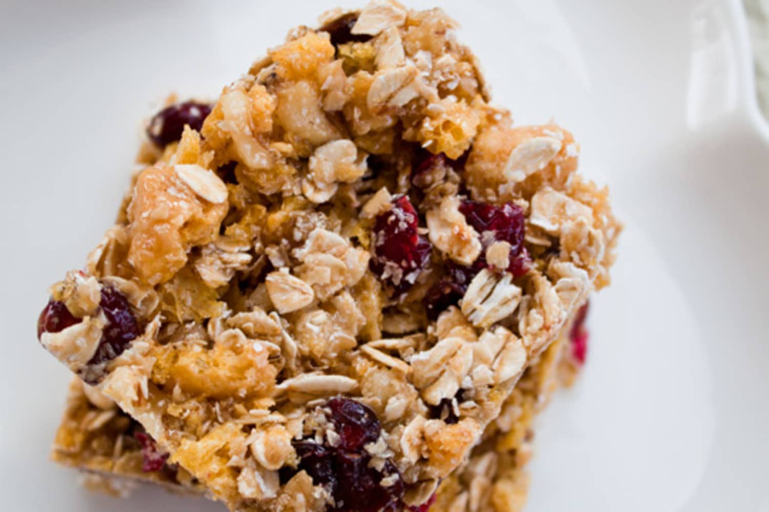 Weekend Snack Recipe: Walnut-Cranberry-Ginger Power Bars | The Kitchn