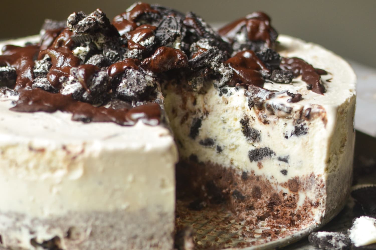 Frozen Chocolate Oreo Ice Cream Cake | The Kitchn