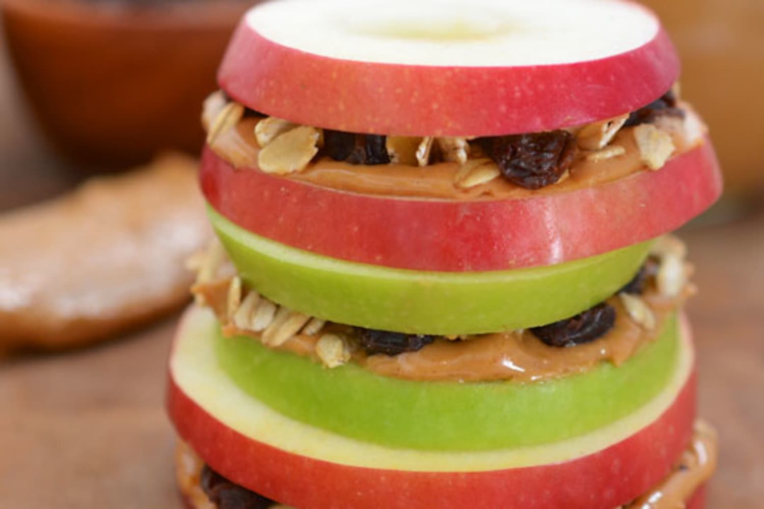 Snack Recipe: Apple Sandwiches with Honeyed Peanut Butter, Oats ...