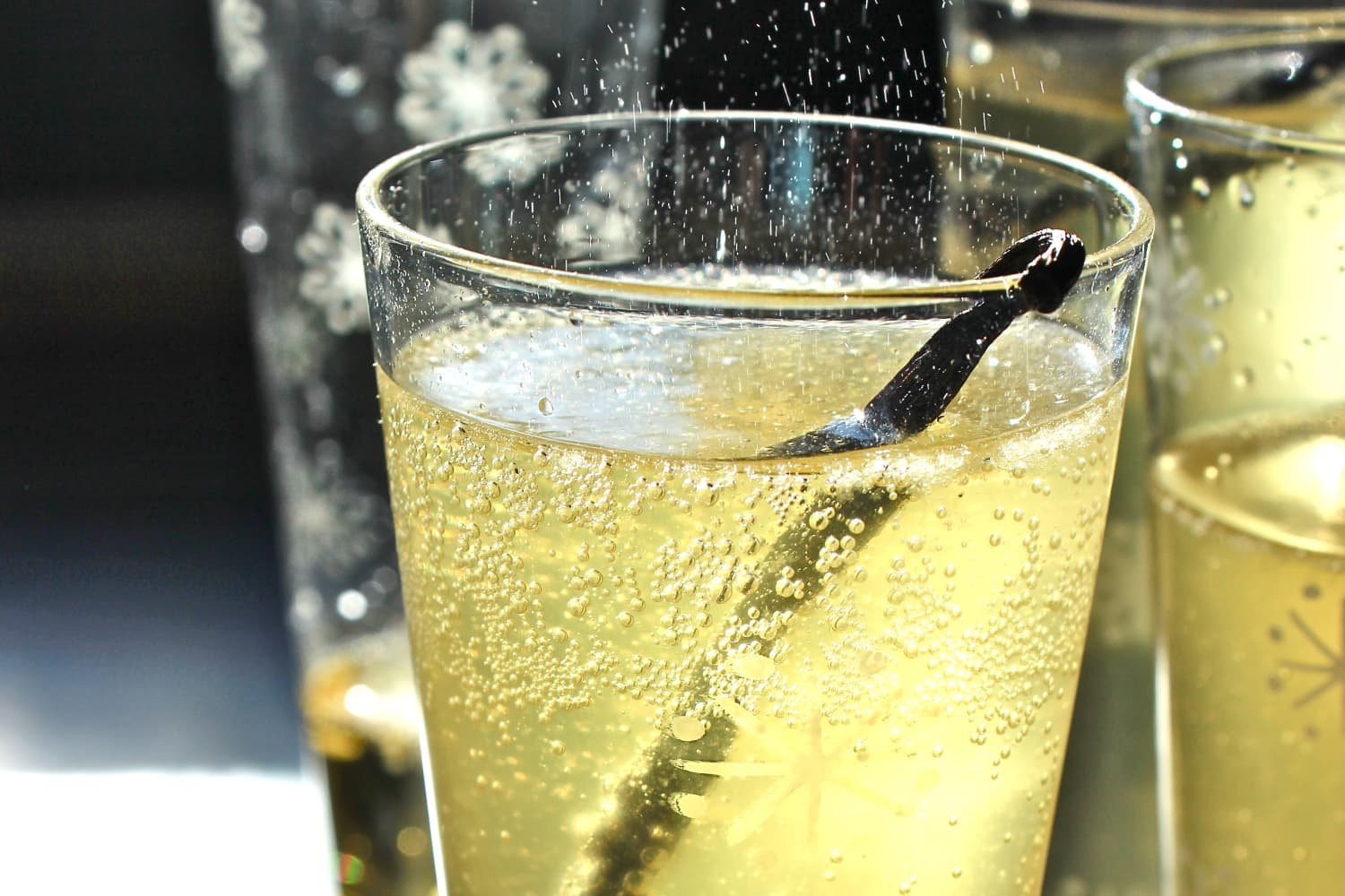 Aperitif Recipe: Vanilla-Pear Cava Sparkler | The Kitchn