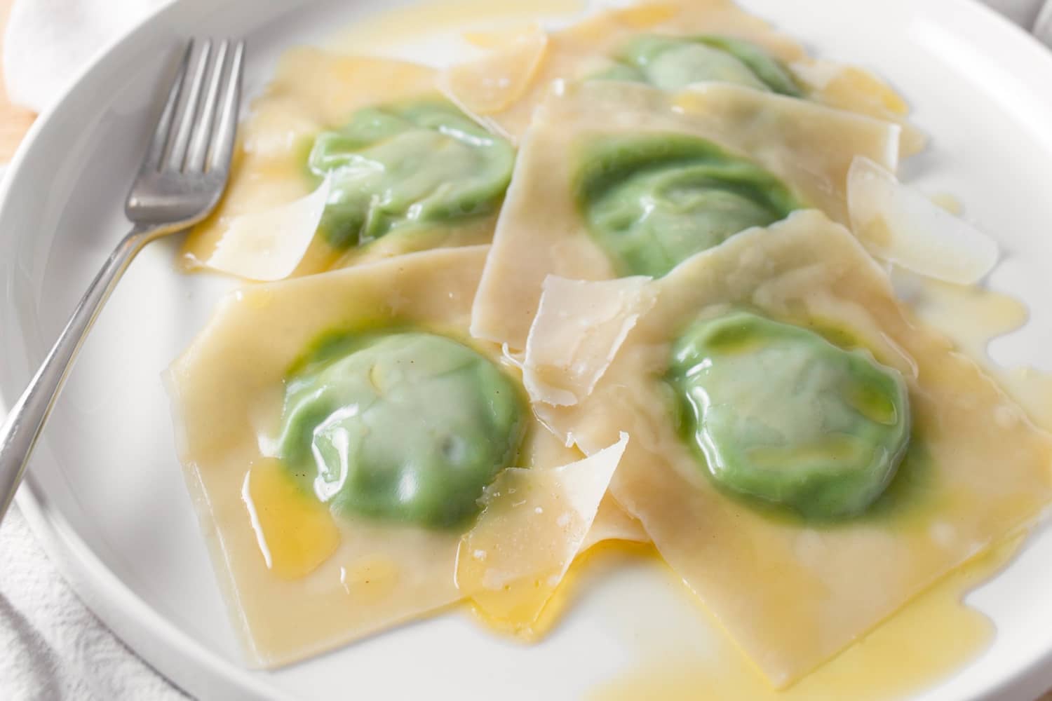 Recipe: Minty Pea & Arugula Wonton Ravioli | The Kitchn