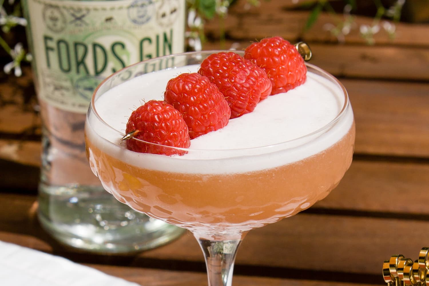 9-Bottle Bar Recipe: Clover Club Cocktail | The Kitchn