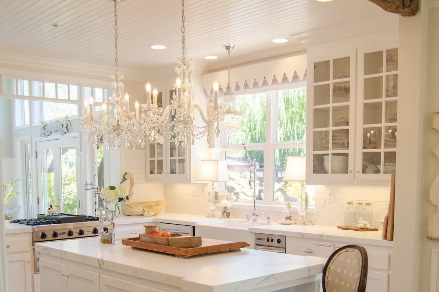 Hardwood Floors in the Kitchen? 10 Examples Prove They’re Worth It ...