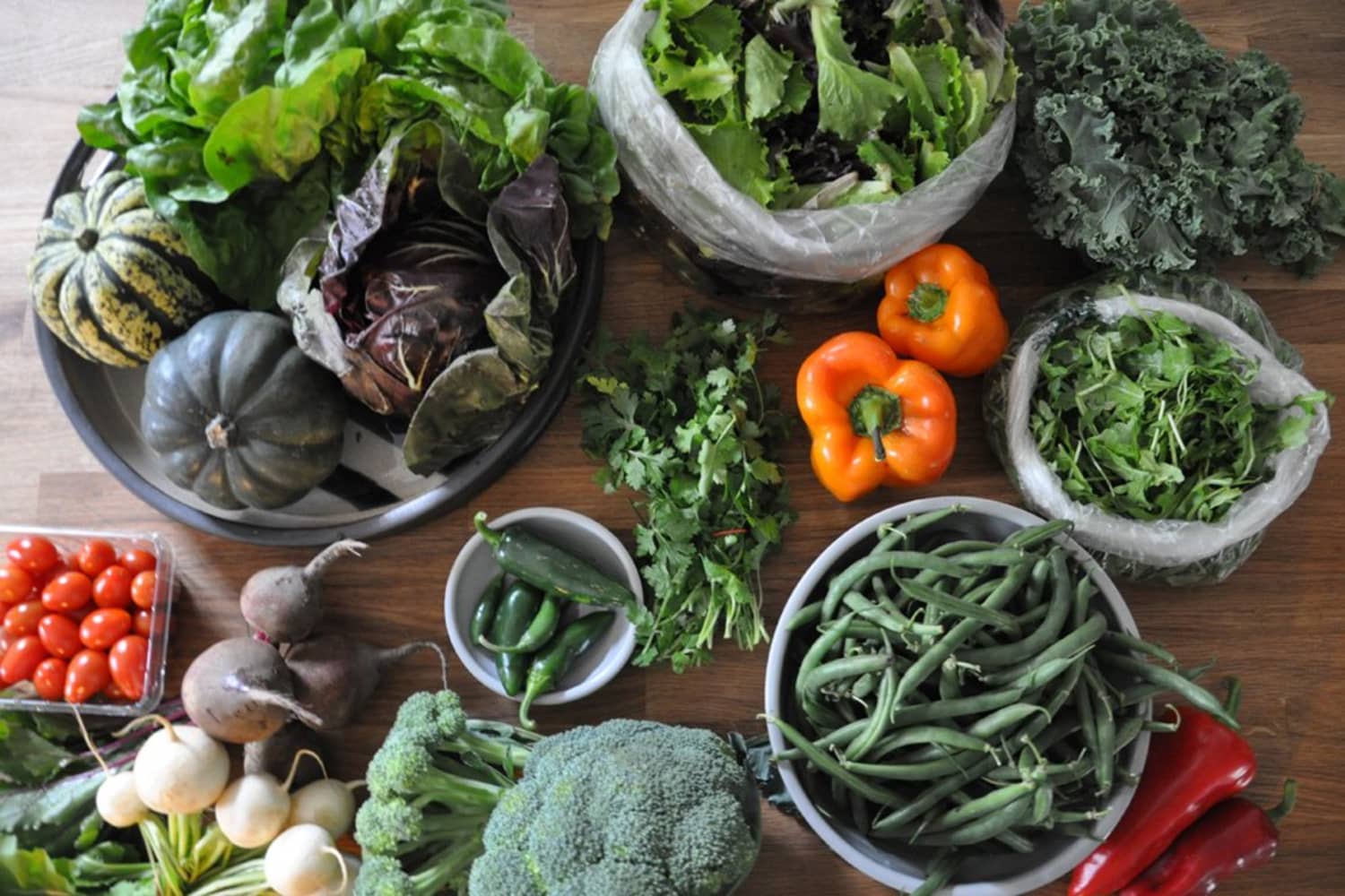 Mixed Lettuce, Arugula, and Hakurei Turnips Are in Our CSA Box This ...