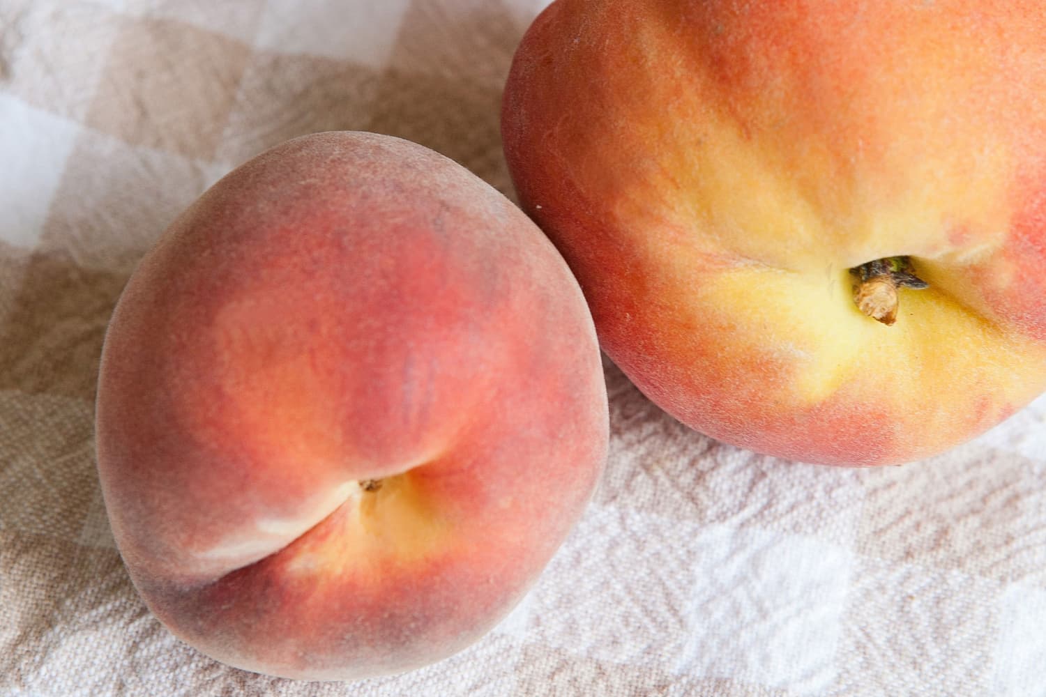 Pro Tips for Picking a Perfect Peach | The Kitchn