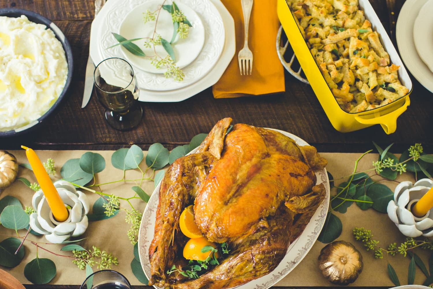 How to Host Thanksgiving for 10 on a $100 Budget | The Kitchn