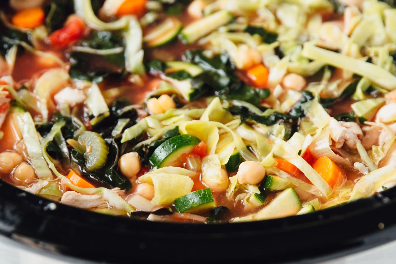 5 Mistakes To Avoid When Adapting A Dutch Oven Recipe To A Slow Cooker 5-mistakes-to-avoid-when-adapting-a-dutch-oven-recipe-to-a-slow-cooker
