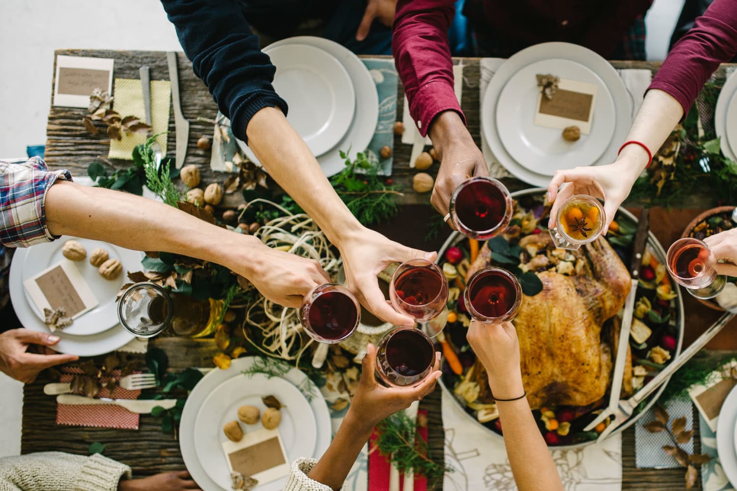 The 10 Commandments of Friendsgiving | The Kitchn