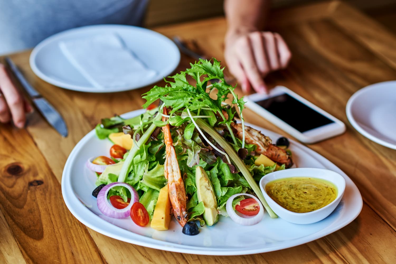 6 Tips for Getting Everyone off the Phone During Dinner | The Kitchn