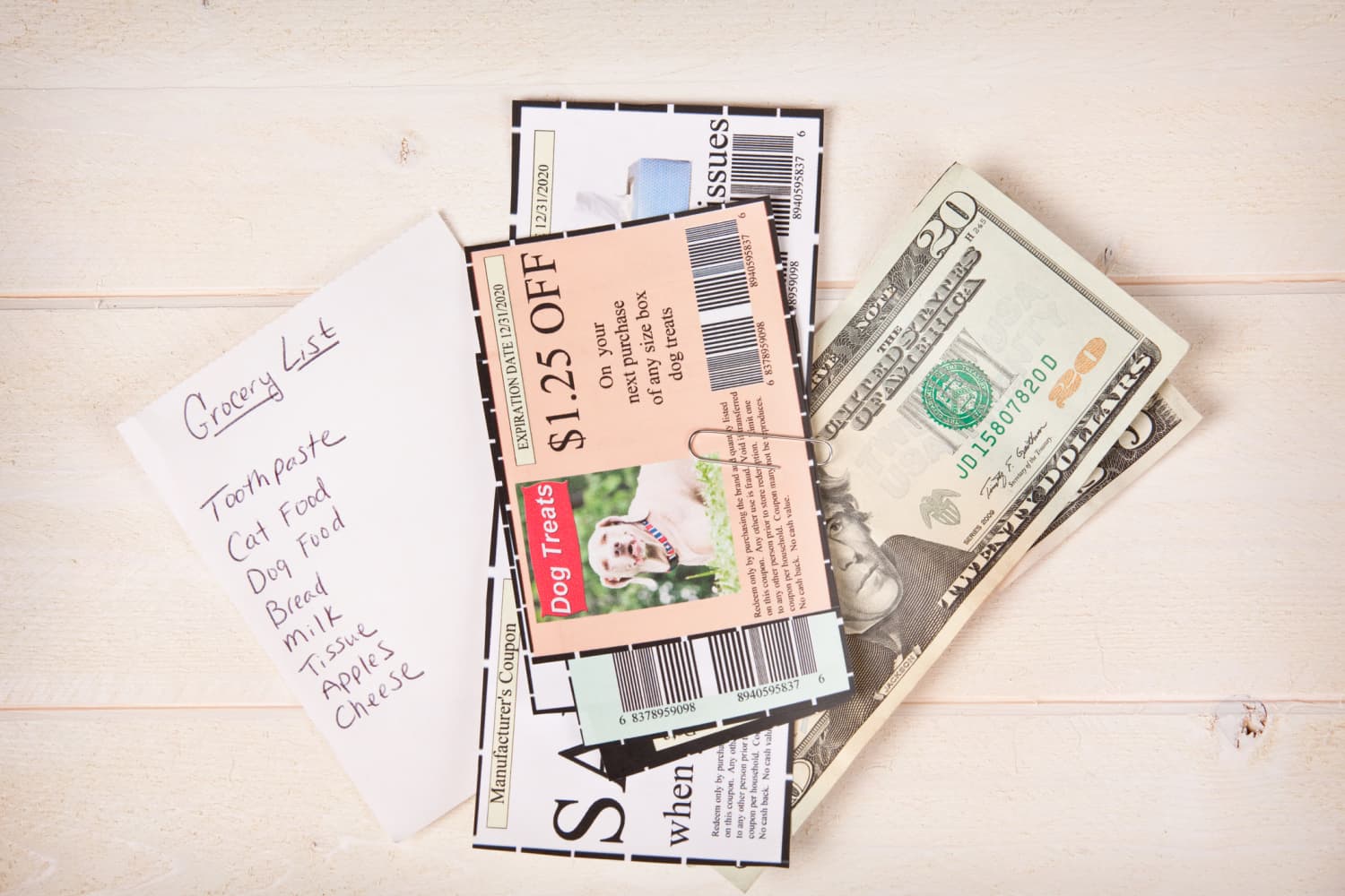 Budget Grocery Shopping Tips from Real People | The Kitchn