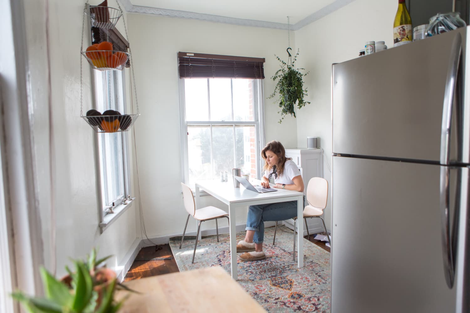 5 Tips for Entertaining If You're a Total Introvert | The Kitchn