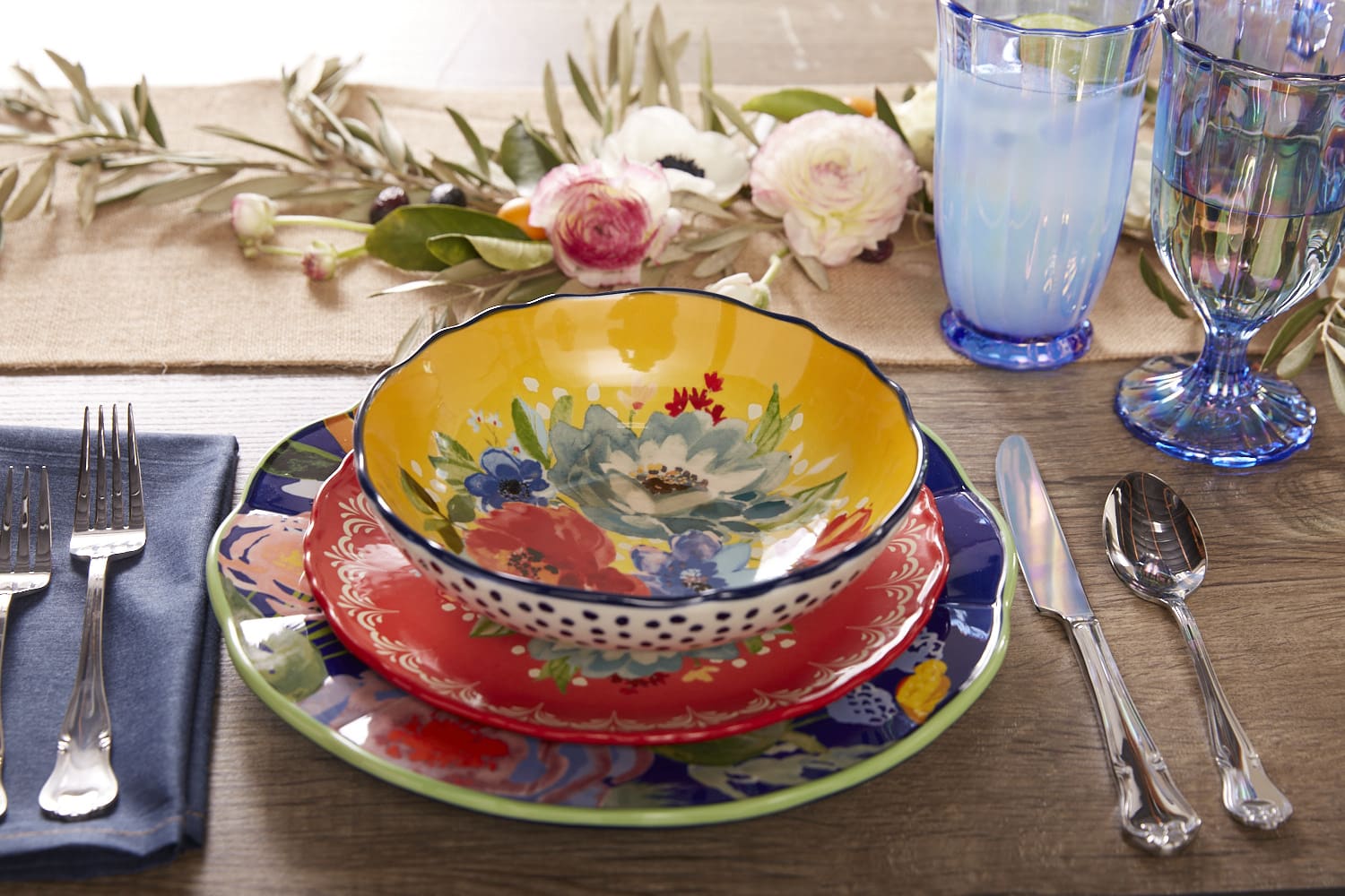 Pioneer Woman New Spring Collection Dishware Photos | The Kitchn