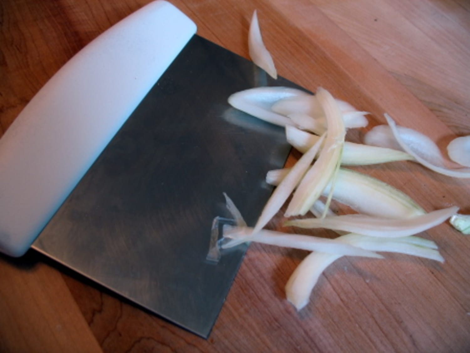 Handy Kitchen Tool: The Bench Scraper | Kitchn