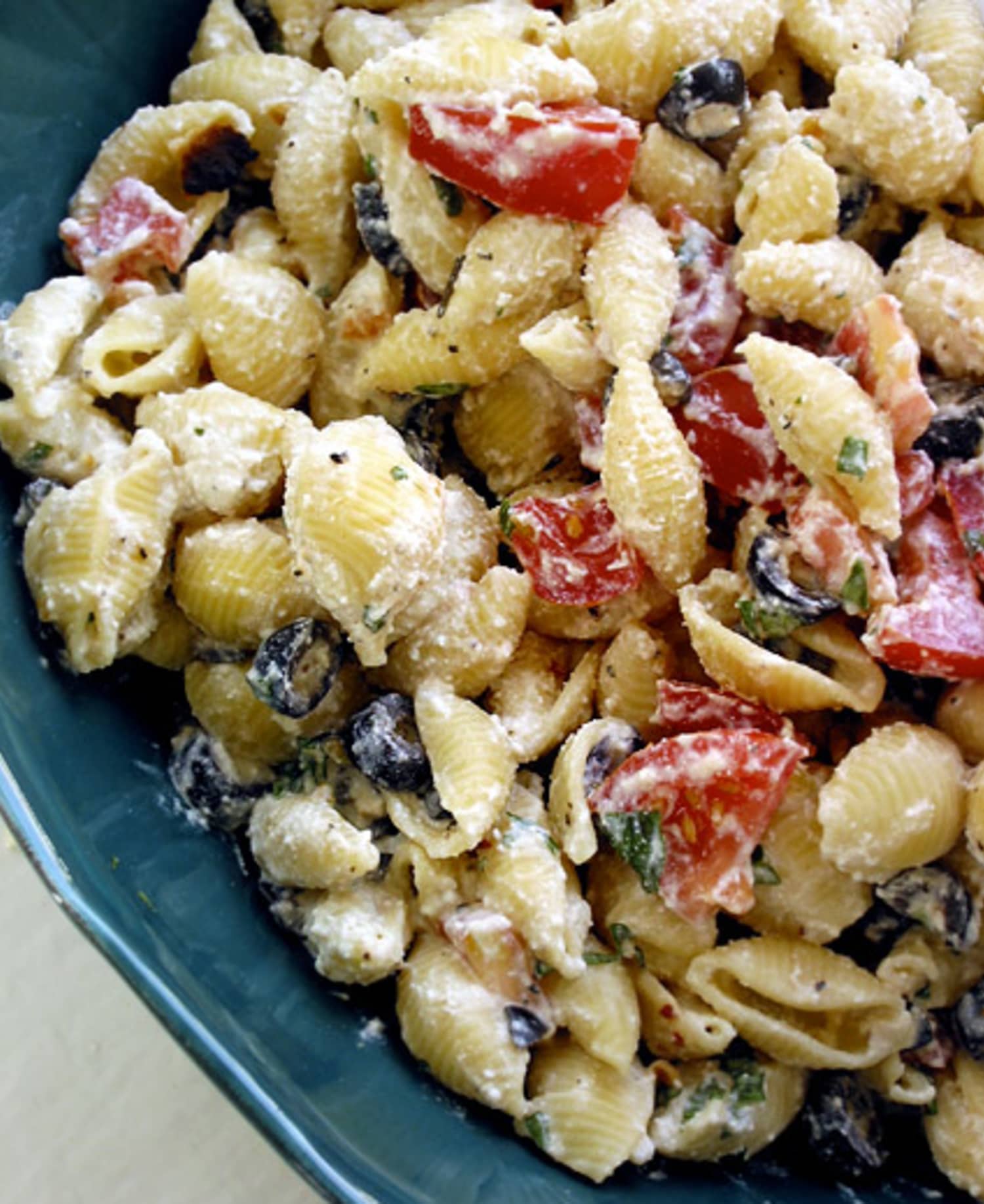 Eating Light: 8 Rich Yet Light(er) Pasta Sauces | Kitchn