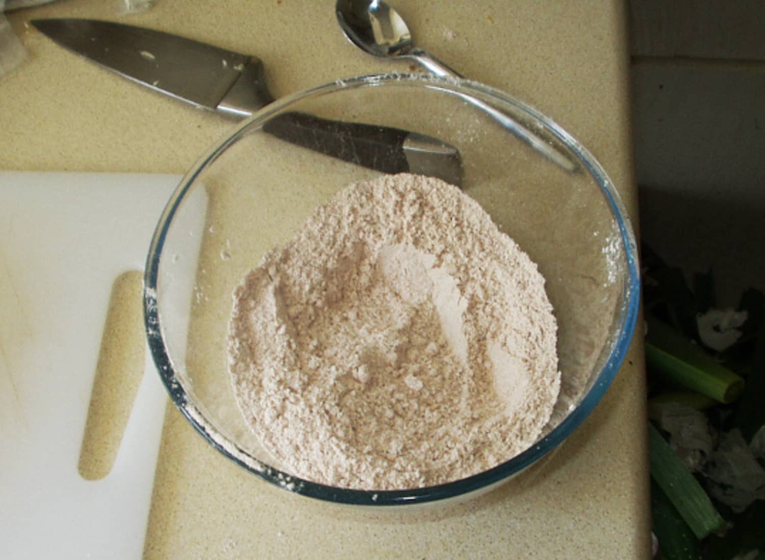 Food Science: Why Some Flour Gets Bleached and Bromated | Kitchn