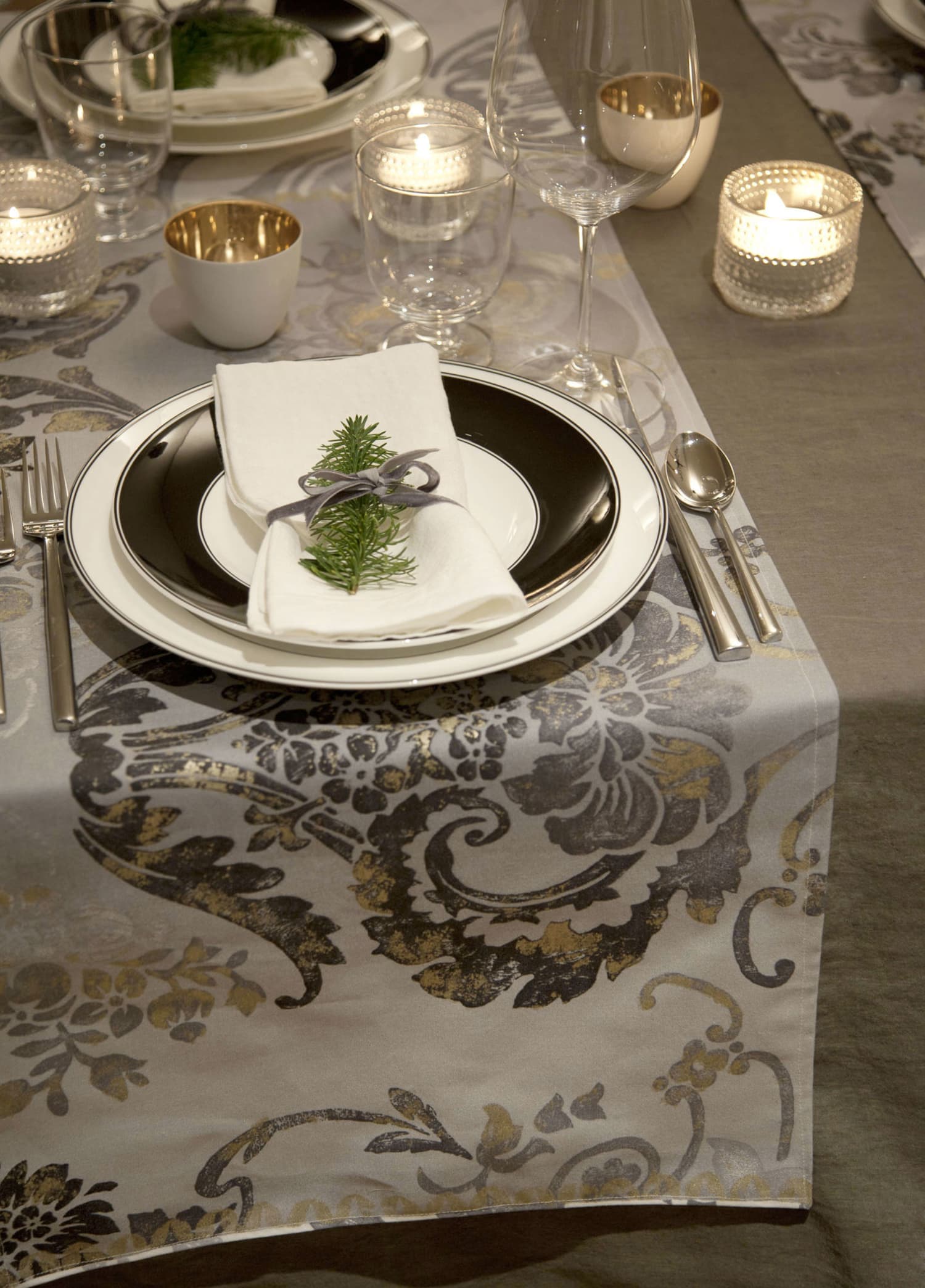 Easy Home DIY Project: How To Sew a Table Runner | Apartment Therapy