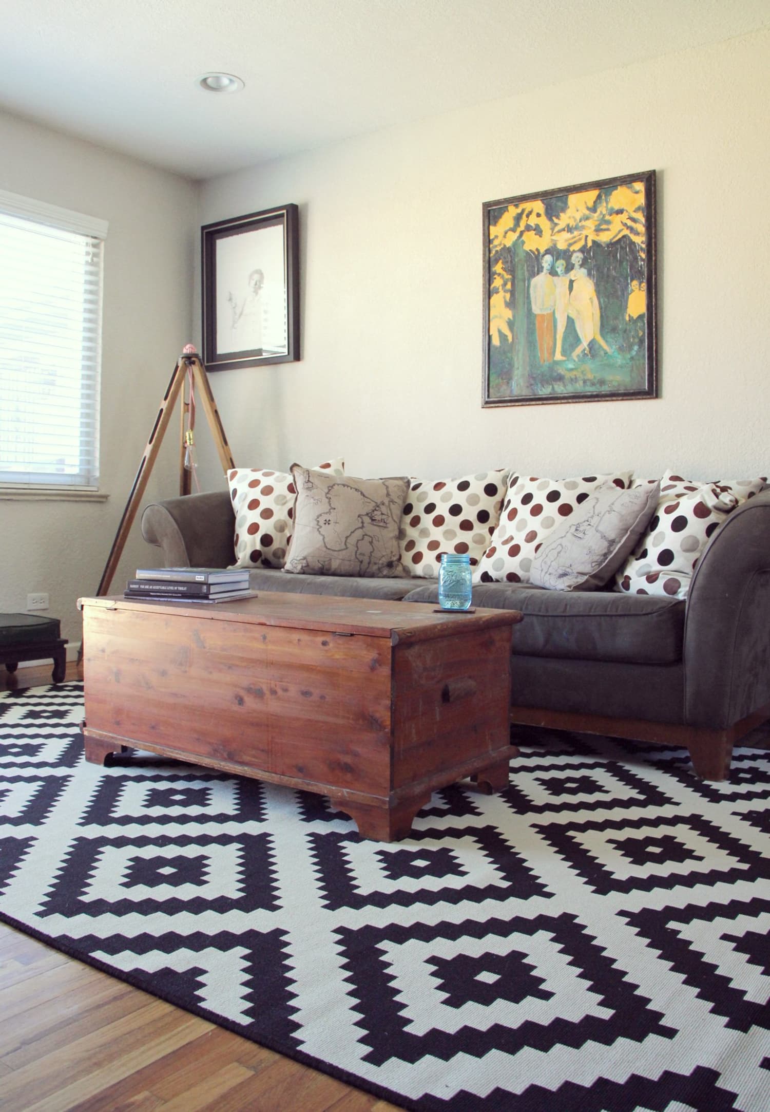 Your Best Decor Bets for Battling Beige Walls | Apartment Therapy