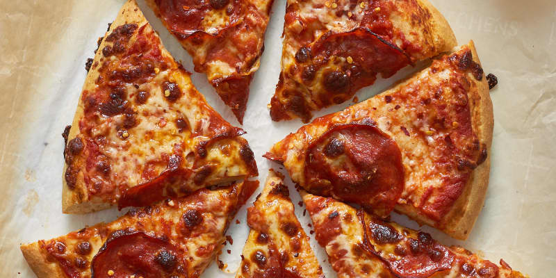 how many degrees to cook pizza