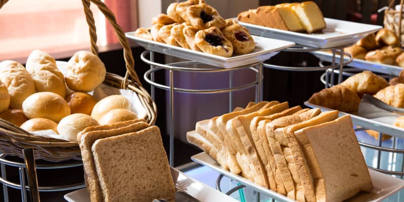breakfast buffet bread display