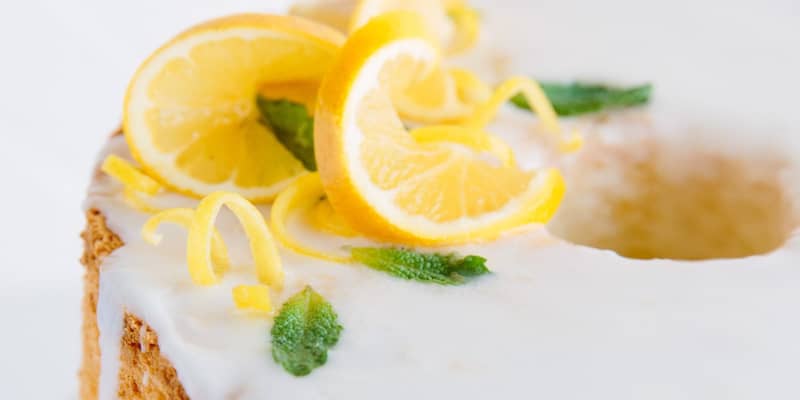 cake decorating without icing